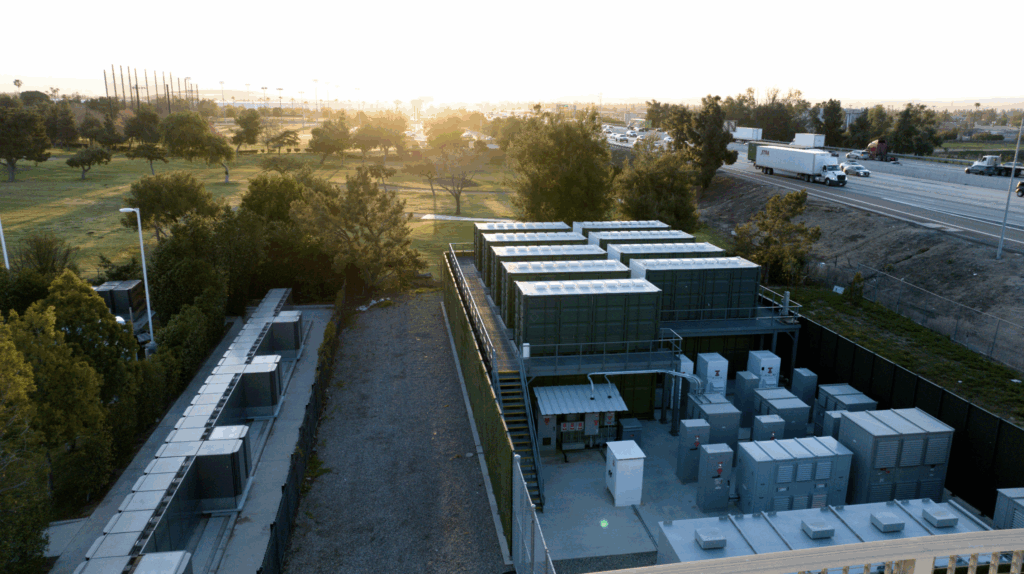 Press Release: Faraday Microgrids Powers the First Islandable Renewable ...